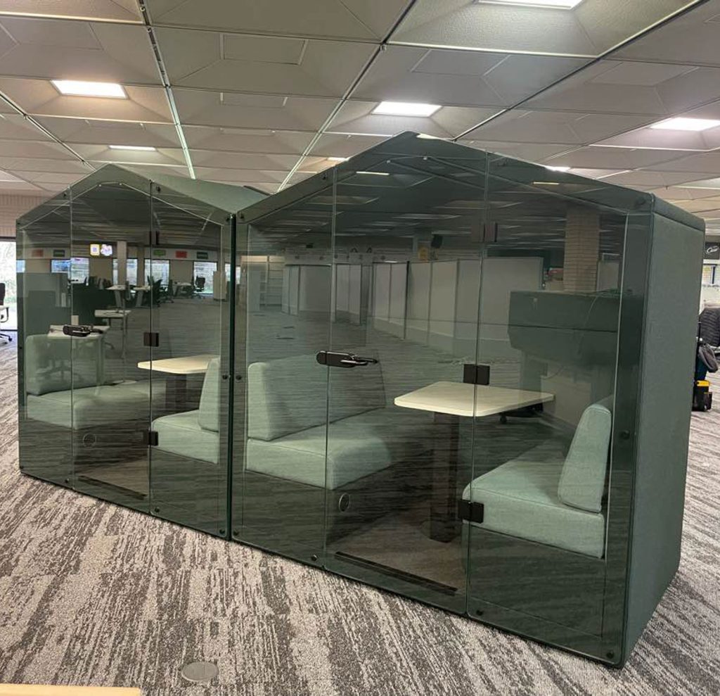 Bea Meeting Pod - My office pod