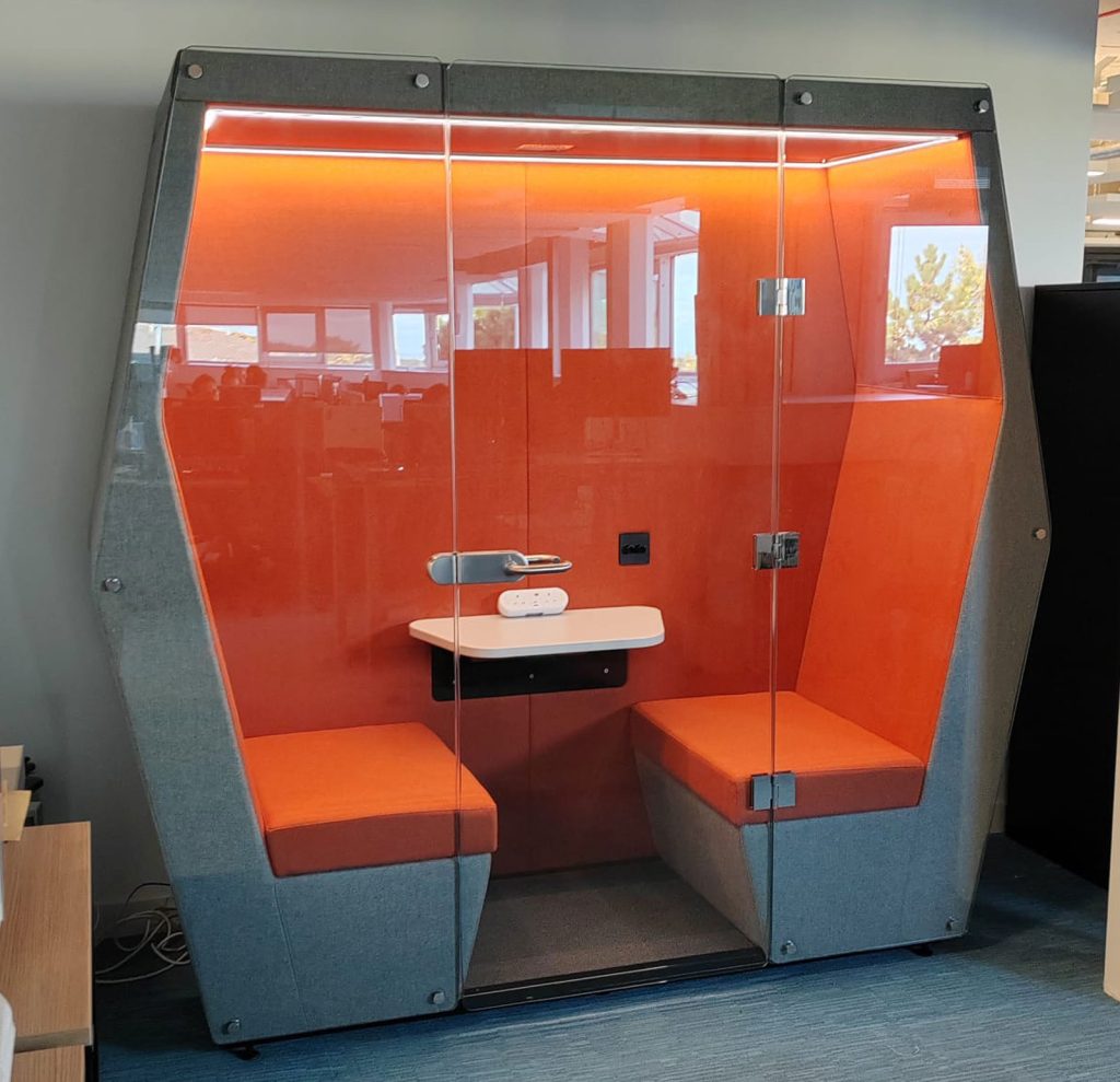 Bill Meeting Pod - My office pod