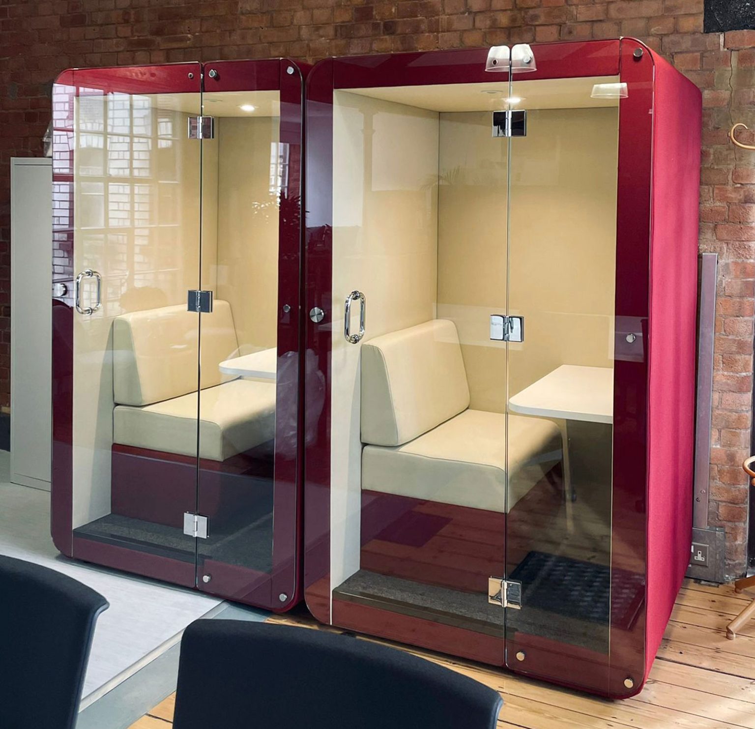 Penelope Video Conference Booth - My office pod
