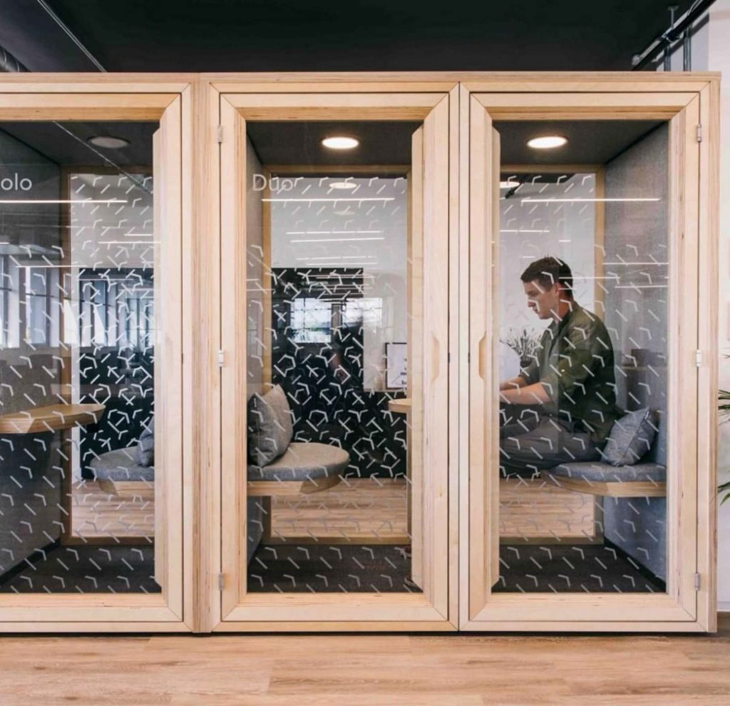 Spacestor Residence Huddle Pod - Meeting Pod - My office pod