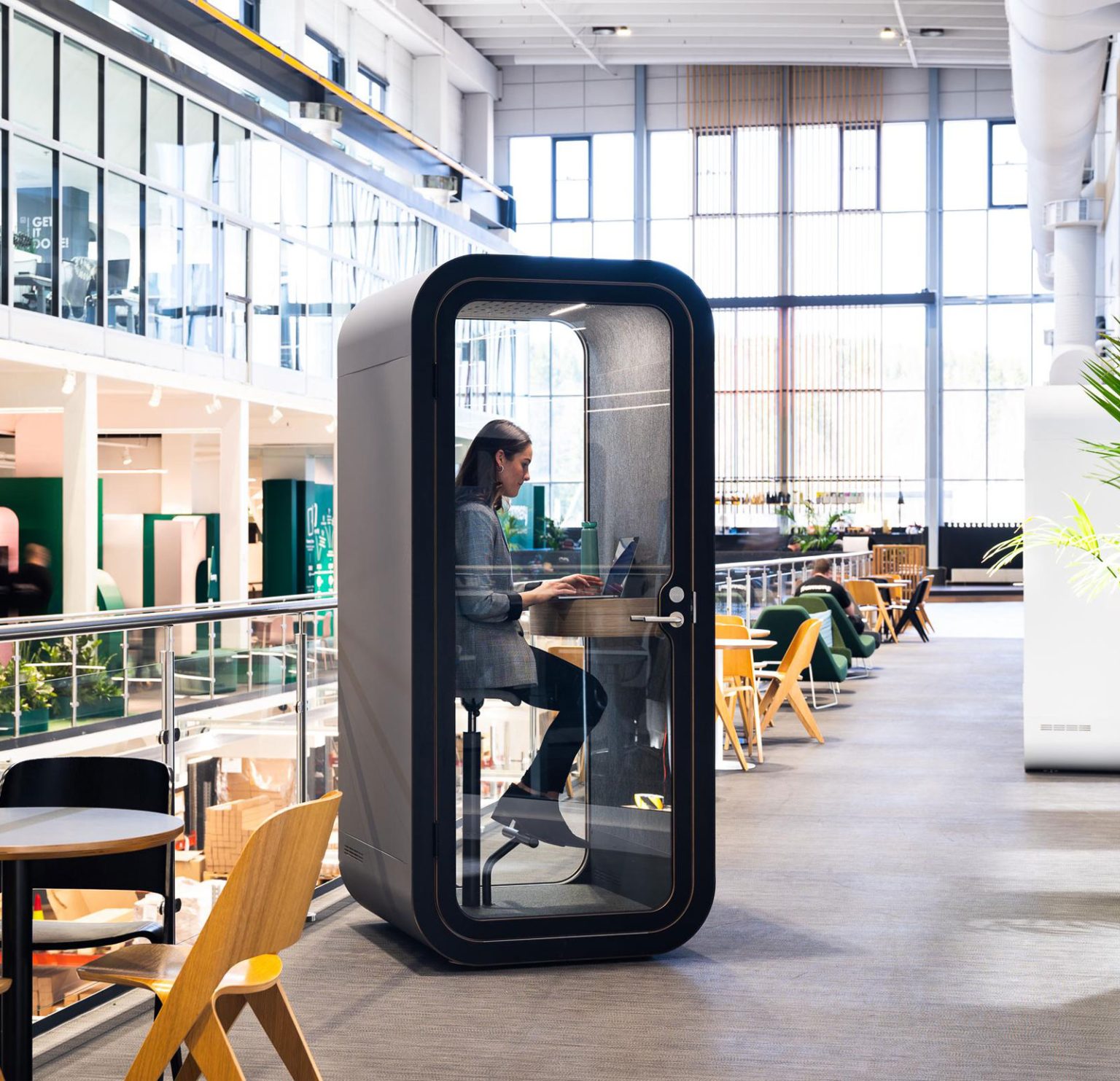 Framery Pods - Framery O Meeting Pod - My office pod