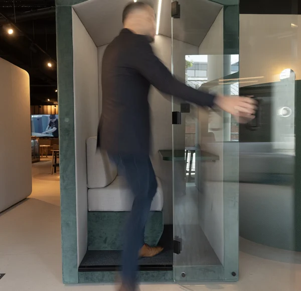 Bea Video Conference Booth - My office pod
